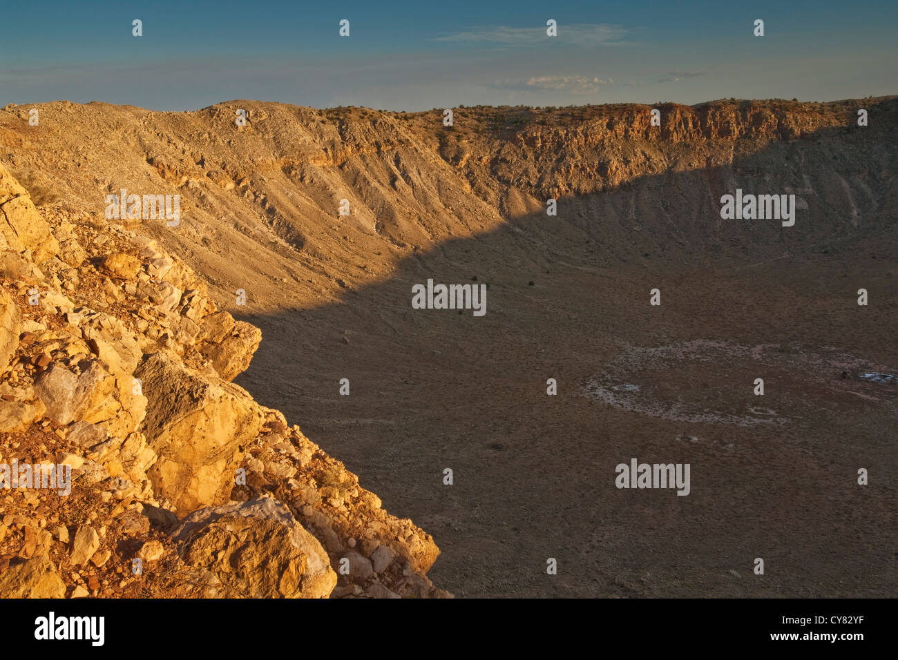 Meteor crater arizona hi-res stock photography and images - Alamy
