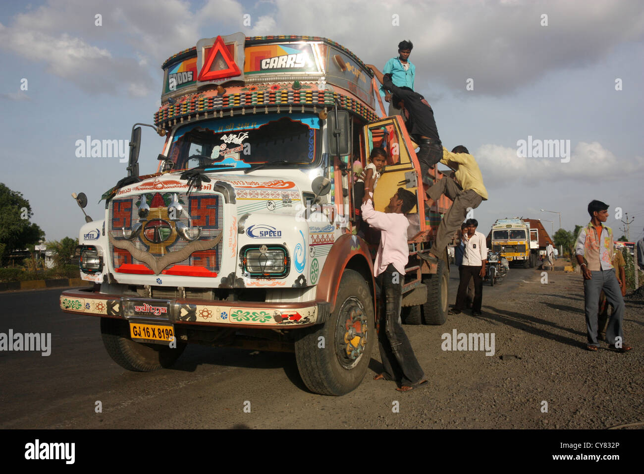 Indian Truck Driver Stock Photos & Indian Truck Driver Stock Images - Alamy