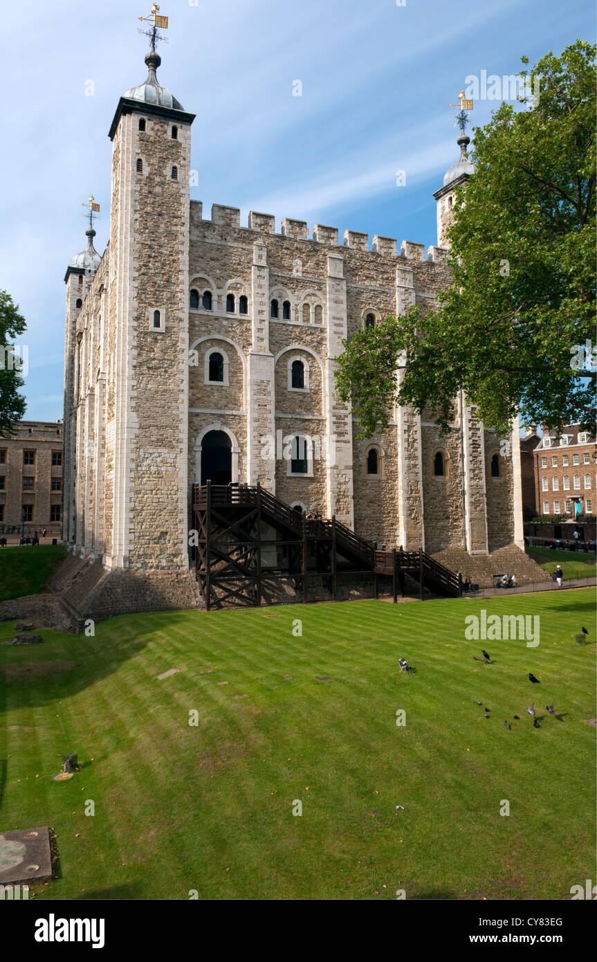 The White Tower, Tower of London Stock Photo - Alamy