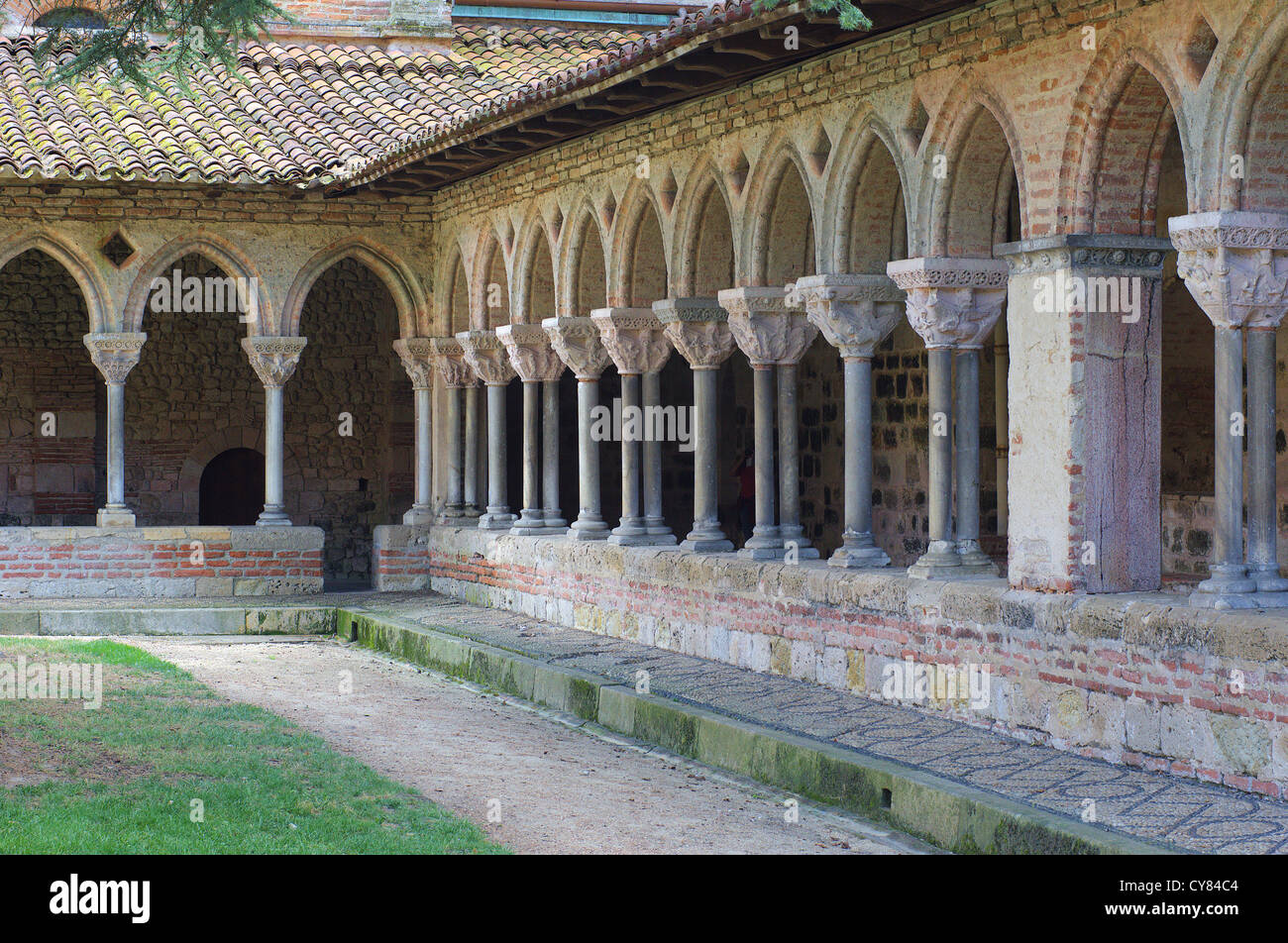 Cluniac cloister Abbey of Saint-Pierre Moissac Stock Photo - Alamy