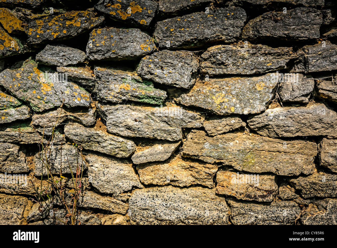 Random stone walling hi-res stock photography and images - Alamy