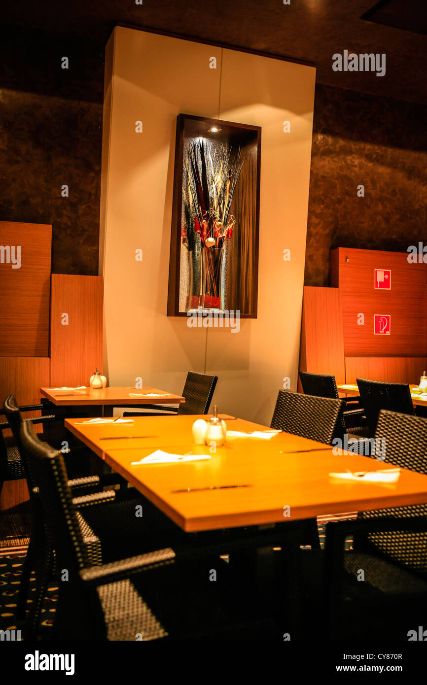 View inside an upmarket luxury hotel restaurant Stock Photo - Alamy