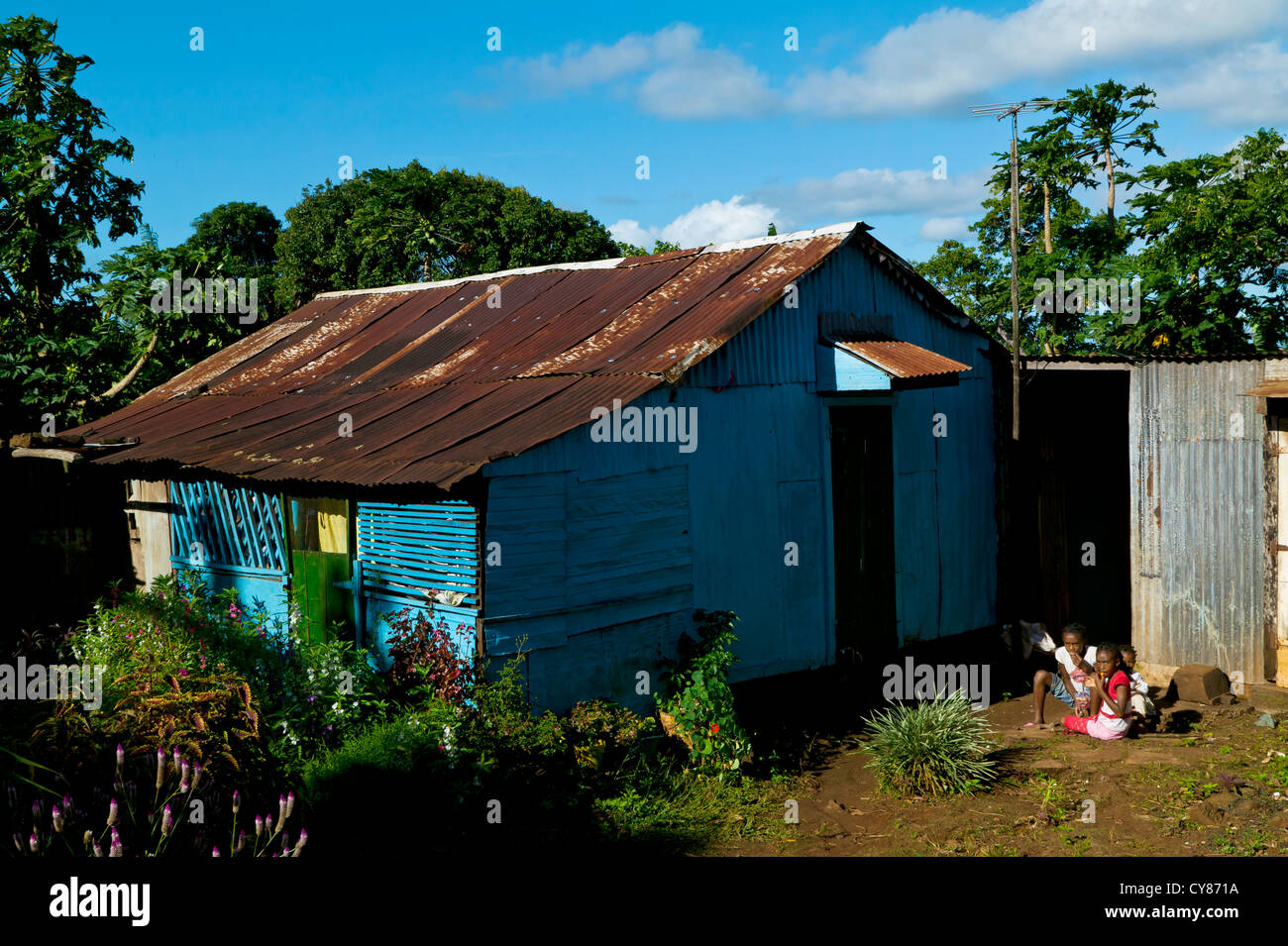 Malagasy traditional house hi-res stock photography and images - Alamy