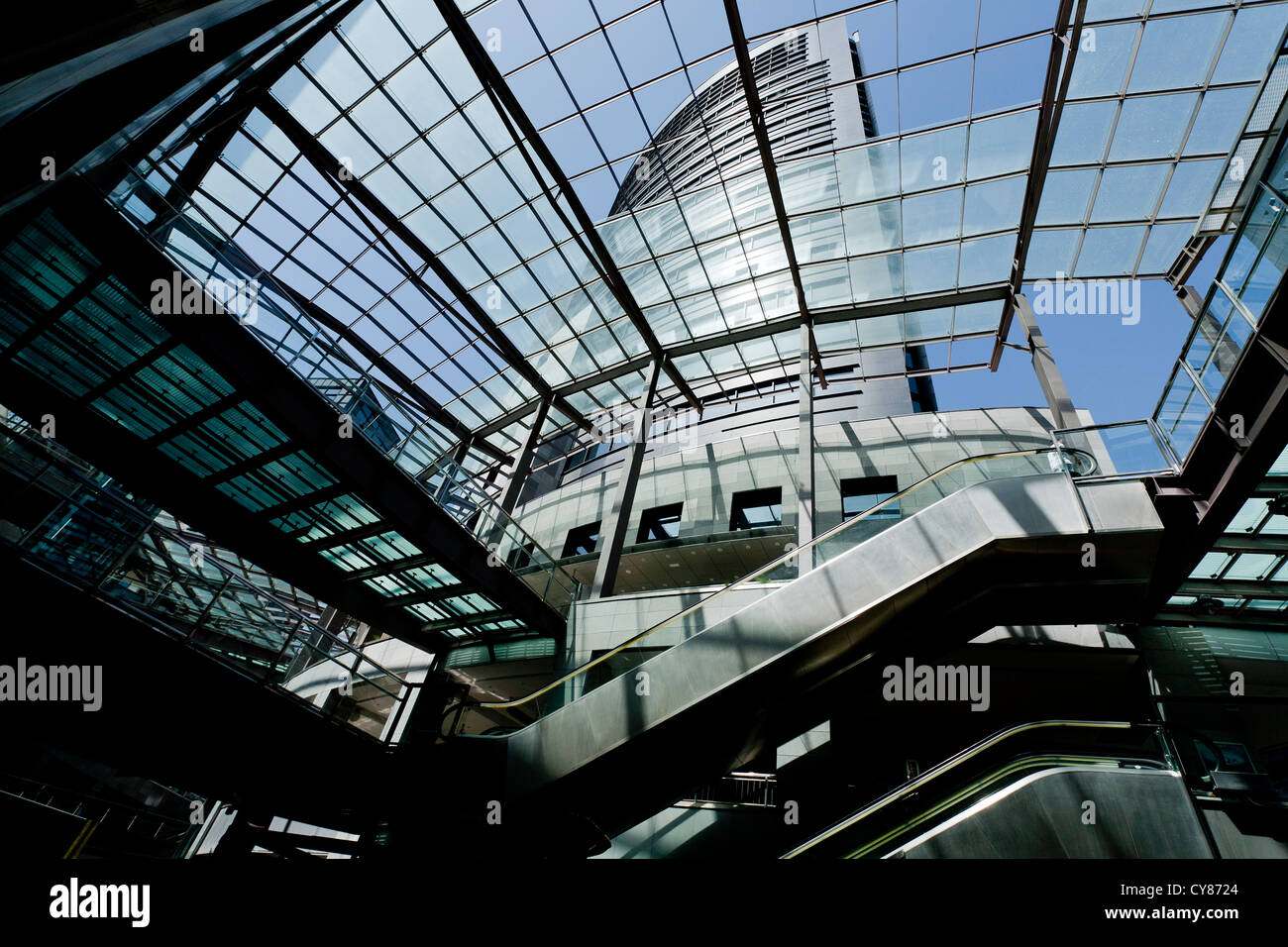 A modern shopping center in Valencia Stock Photo - Alamy