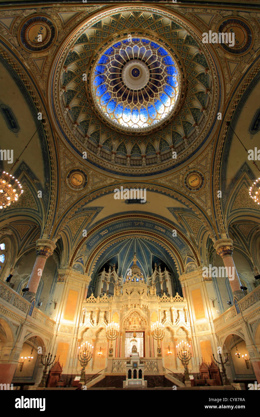 Hungary, Szeged, New Synagogue, interior Stock Photo - Alamy