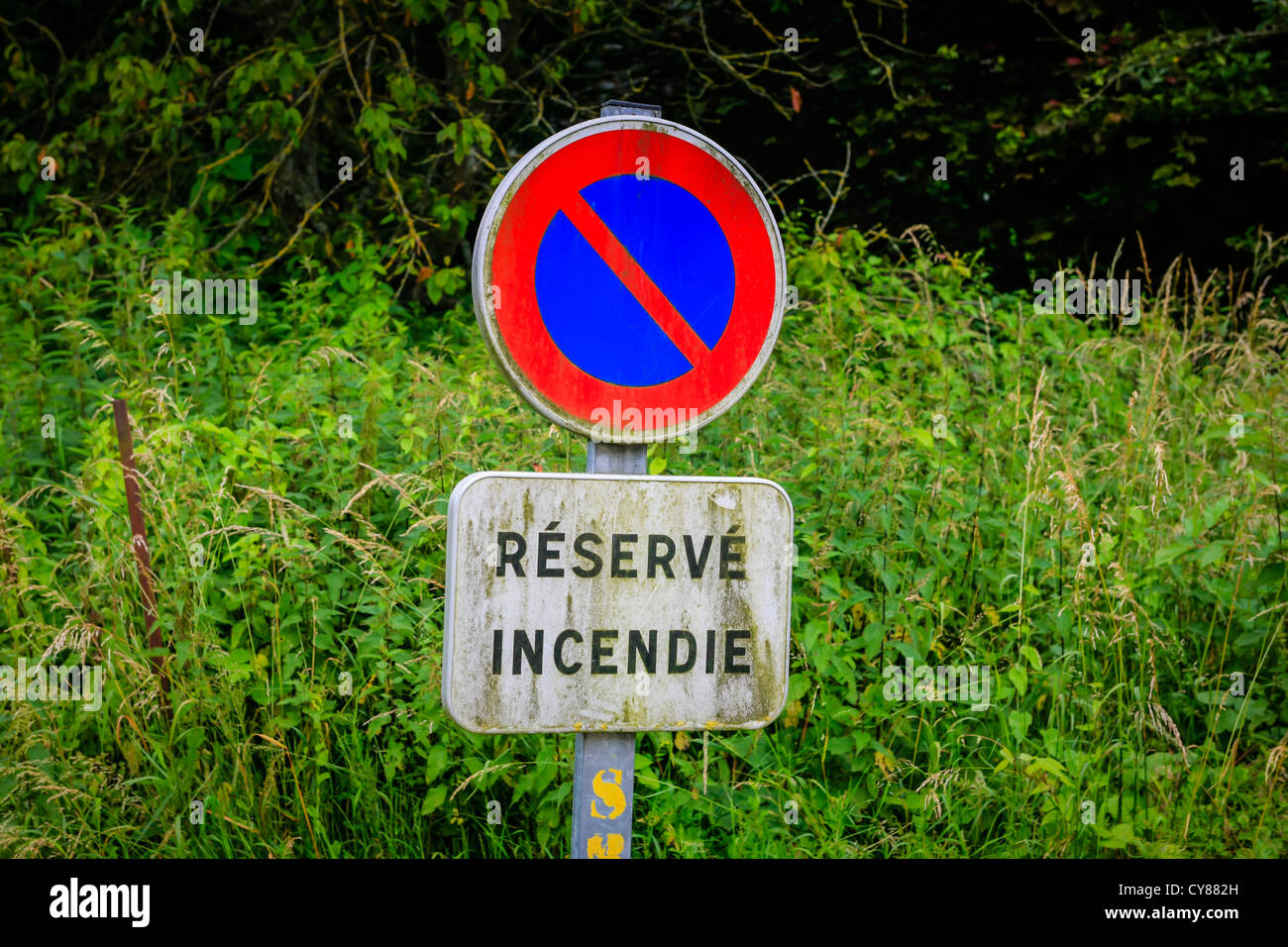 Fire hydrant in france hi-res stock photography and images - Alamy