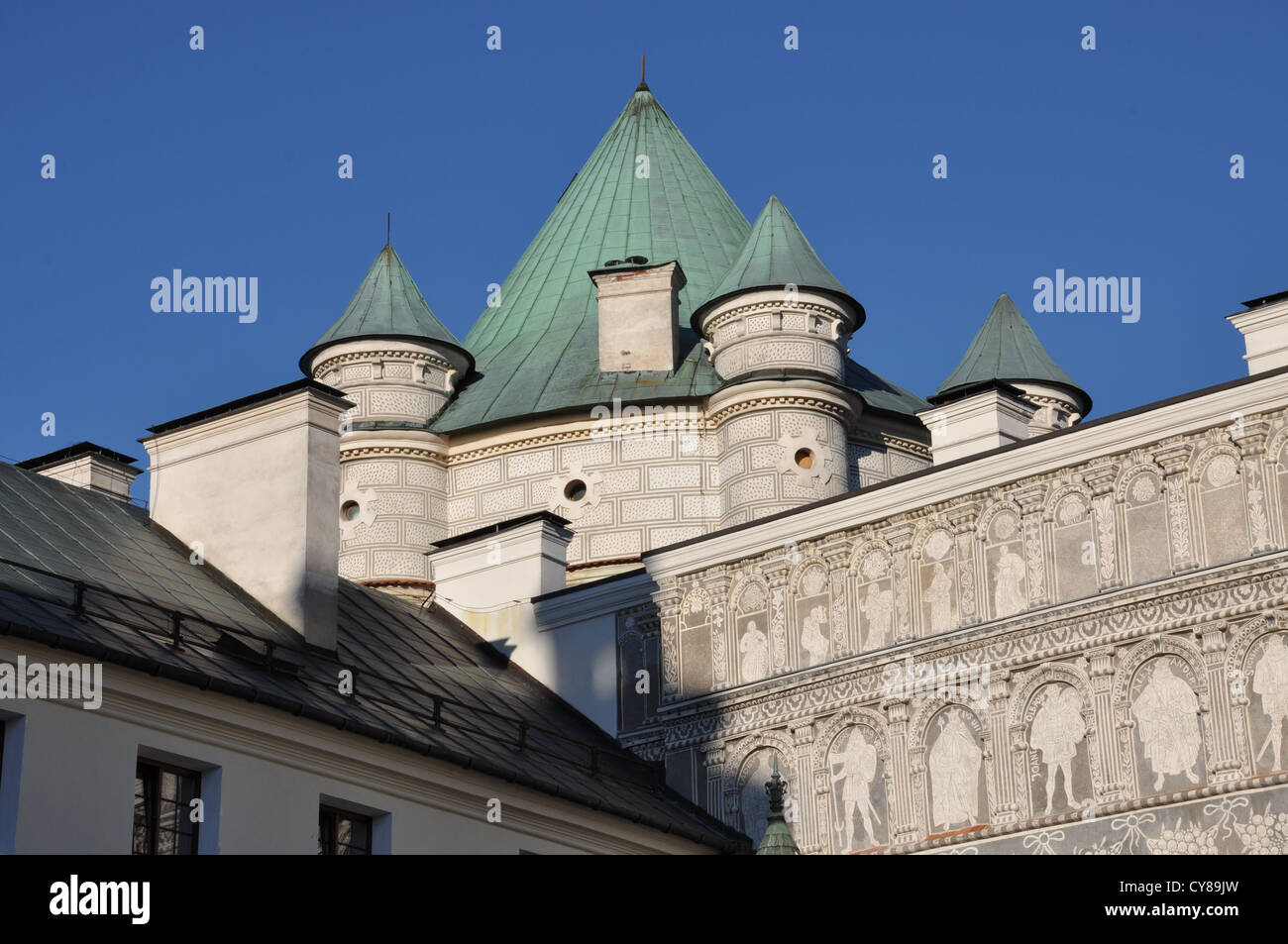 The courtyard of the castle Stock Photo - Alamy