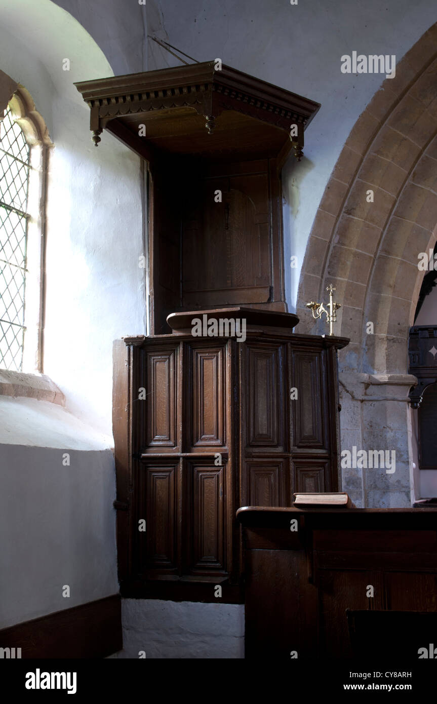 Pulpit in St. James the Great Church, Idlicote, Warwickshire, UK Stock ...