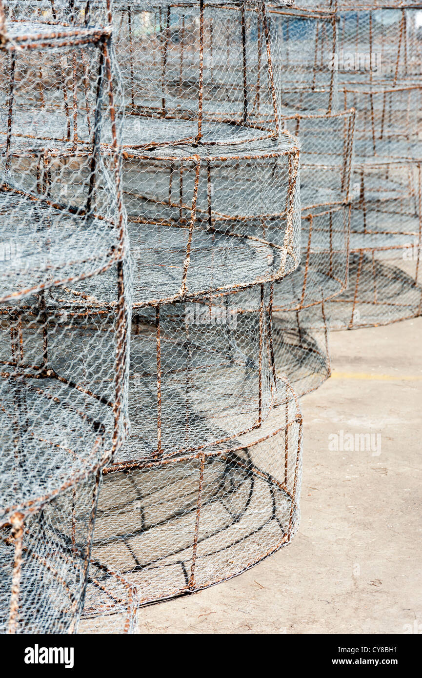 Wire nets hi-res stock photography and images - Alamy