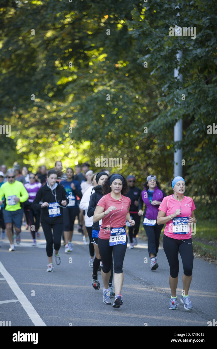 Rock and Roll 10K run in Prospect Park, with rock bands throughout the ...
