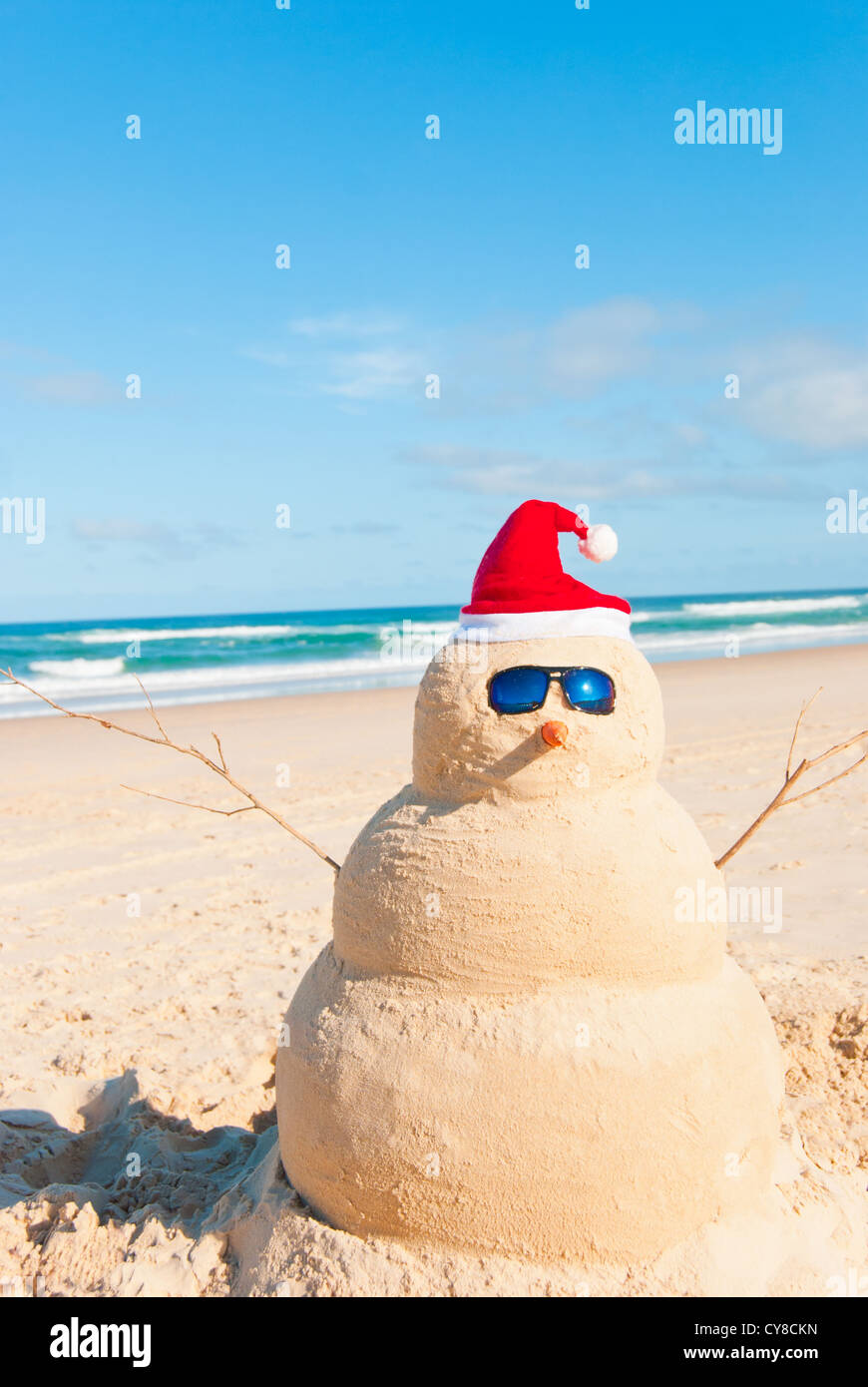 Perfect Sandman With Carrot Nose And Sunnies, perfectly shaped Snowman ...