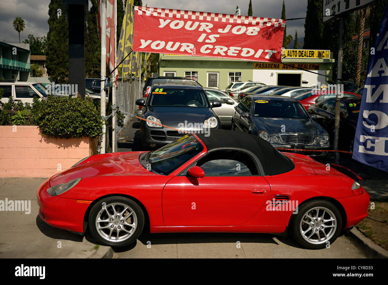 porsche sale pasadena usa Stock Photo - Alamy
