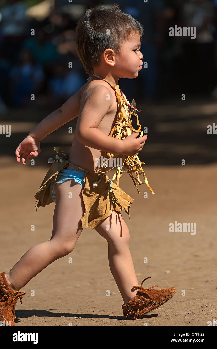 Chumash native American toddler Stock Photo - Alamy