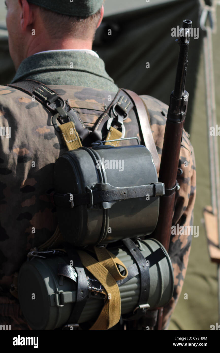 Uniform ss soldiers reenactment hi-res stock photography and images - Alamy