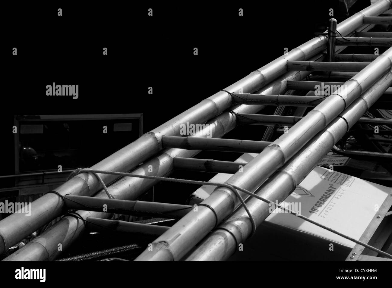 Bamboo ladders hi-res stock photography and images - Alamy