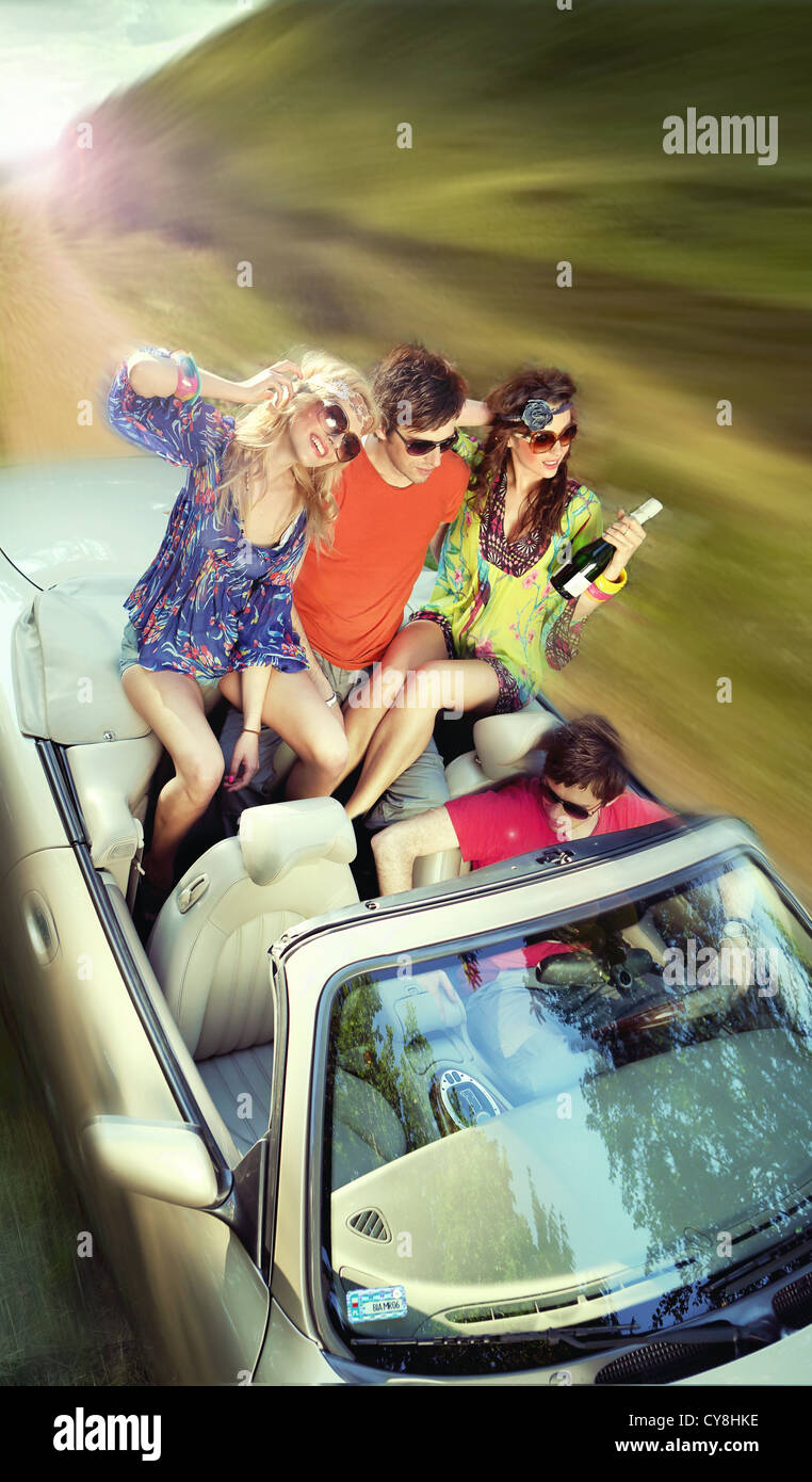 Friends on tour hi-res stock photography and images - Alamy