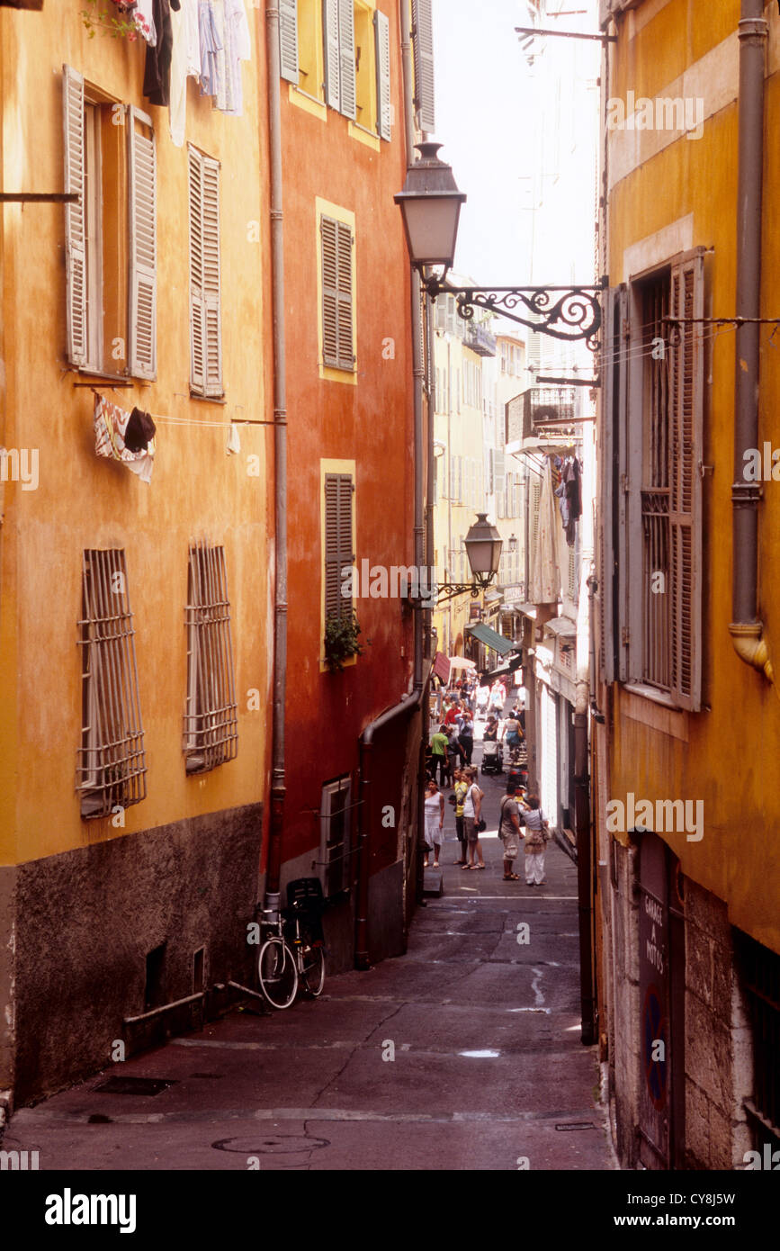 Typical narrow street in the old town of Nice Stock Photo - Alamy