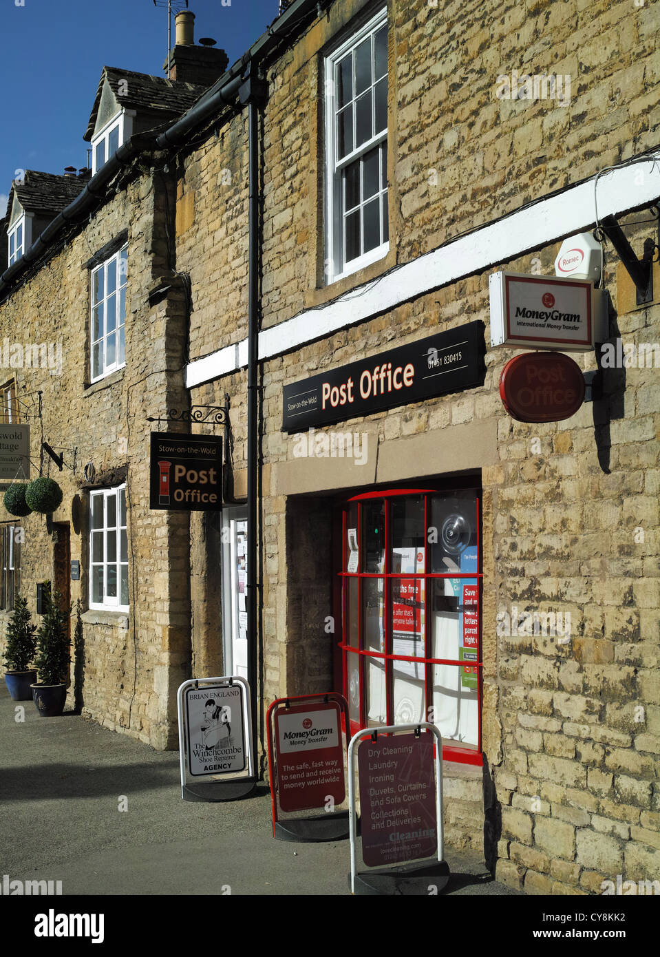 post office stow on the wold, cotswolds Stock Photo - Alamy