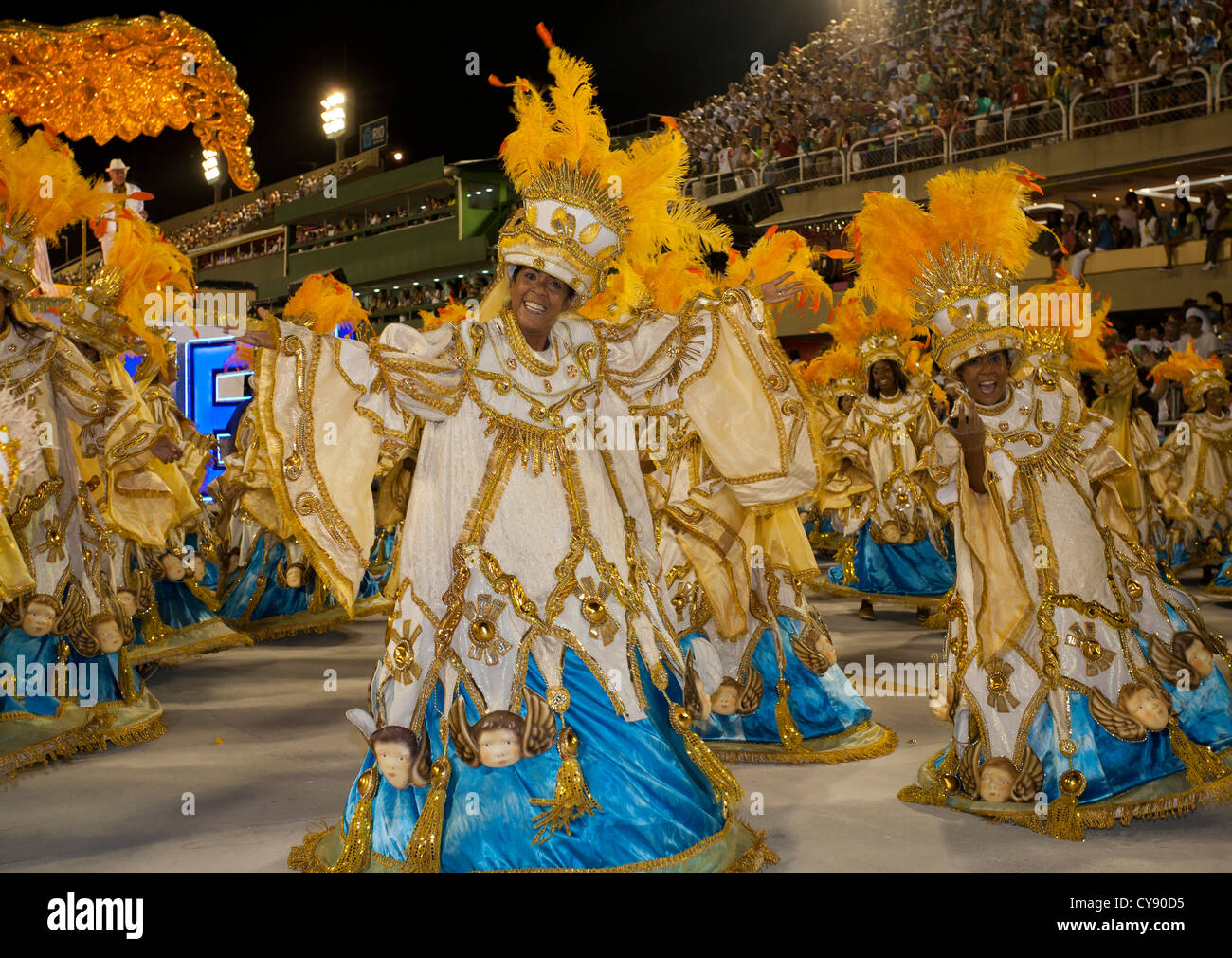 Woman Dancing during Carnival Parade in the Sambadrome Rio de Janeiro ...