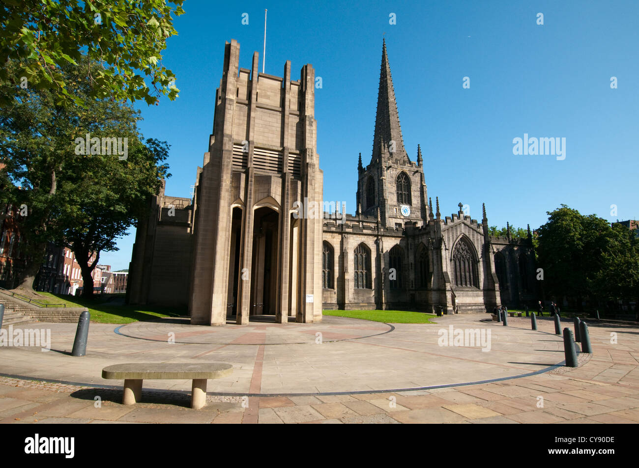 Sheffield cathedral hi-res stock photography and images - Alamy