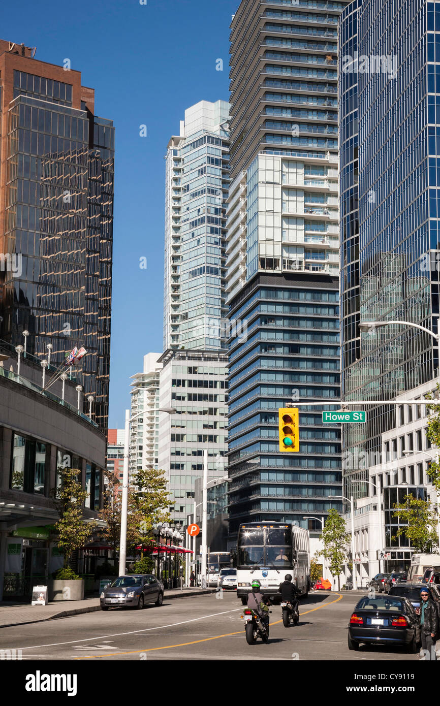 Street Scene, Downtown Vancouver, Vancouver, CA Stock Photo - Alamy