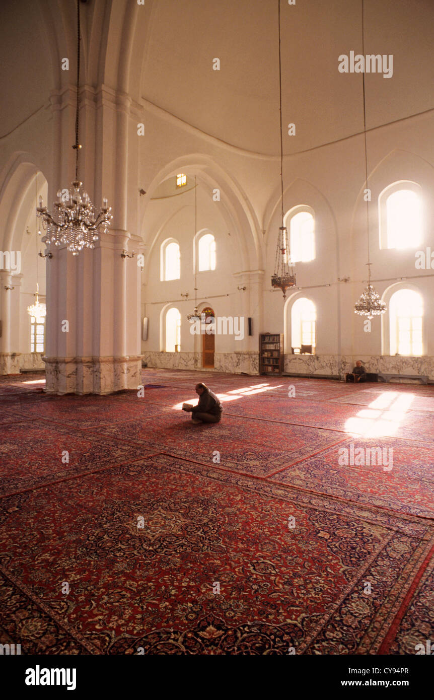 khalid ibn al walid mosque, homs, syria, middle east Stock Photo - Alamy