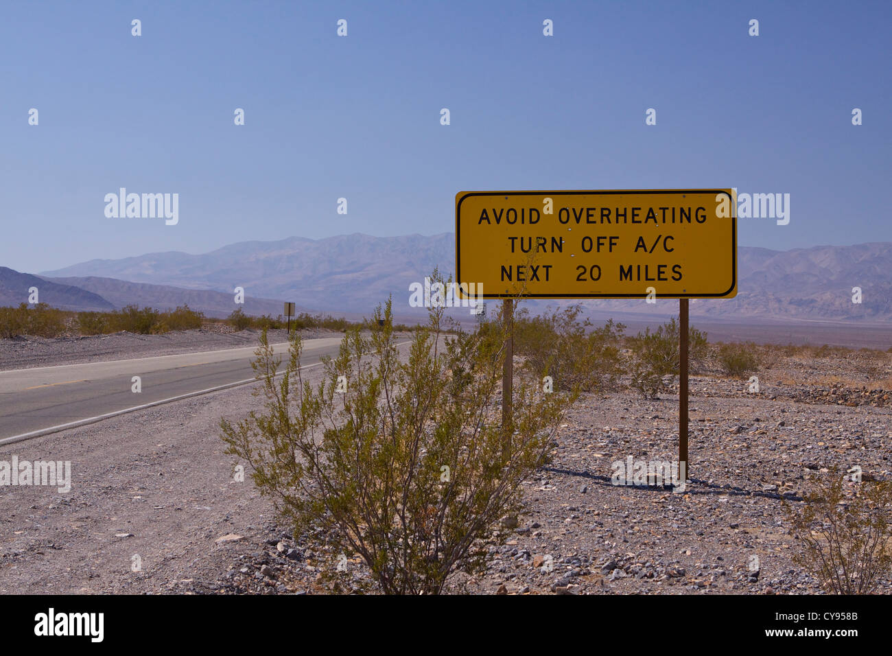 'Avoid overheating' sign on highway 190 near Stovepipe Wells village ...