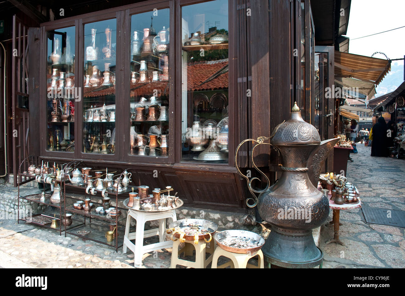 Bascarsija shops, Sarajevo, Bosnia and Herzegovina Stock Photo - Alamy