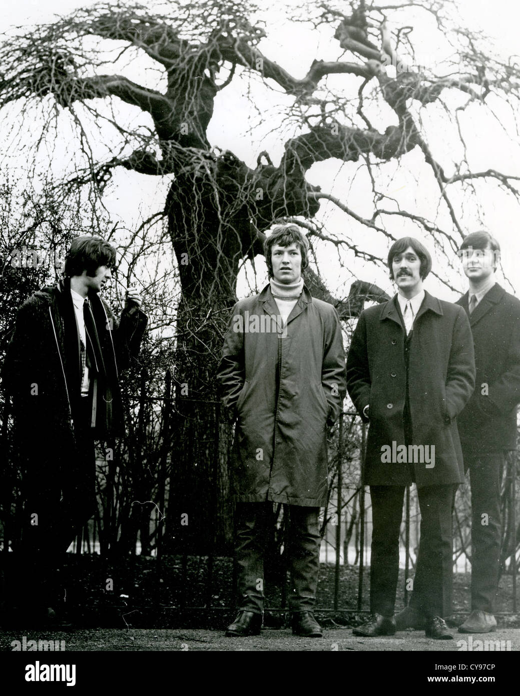 SPENCER DAVIS GROUP UK pop group in 1967. From l: Spencer Davis, Steve ...