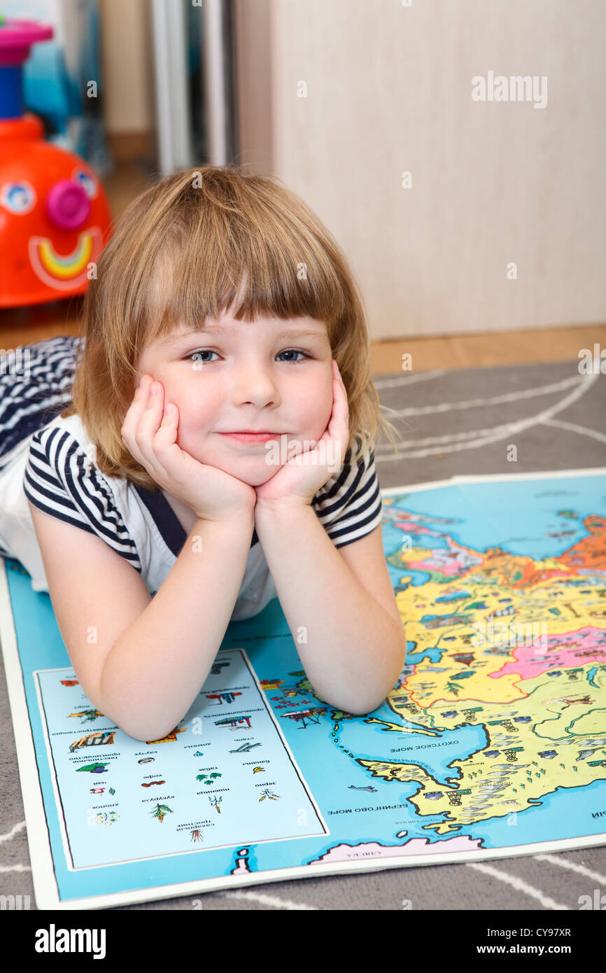Atlas map kids hi-res stock photography and images - Alamy