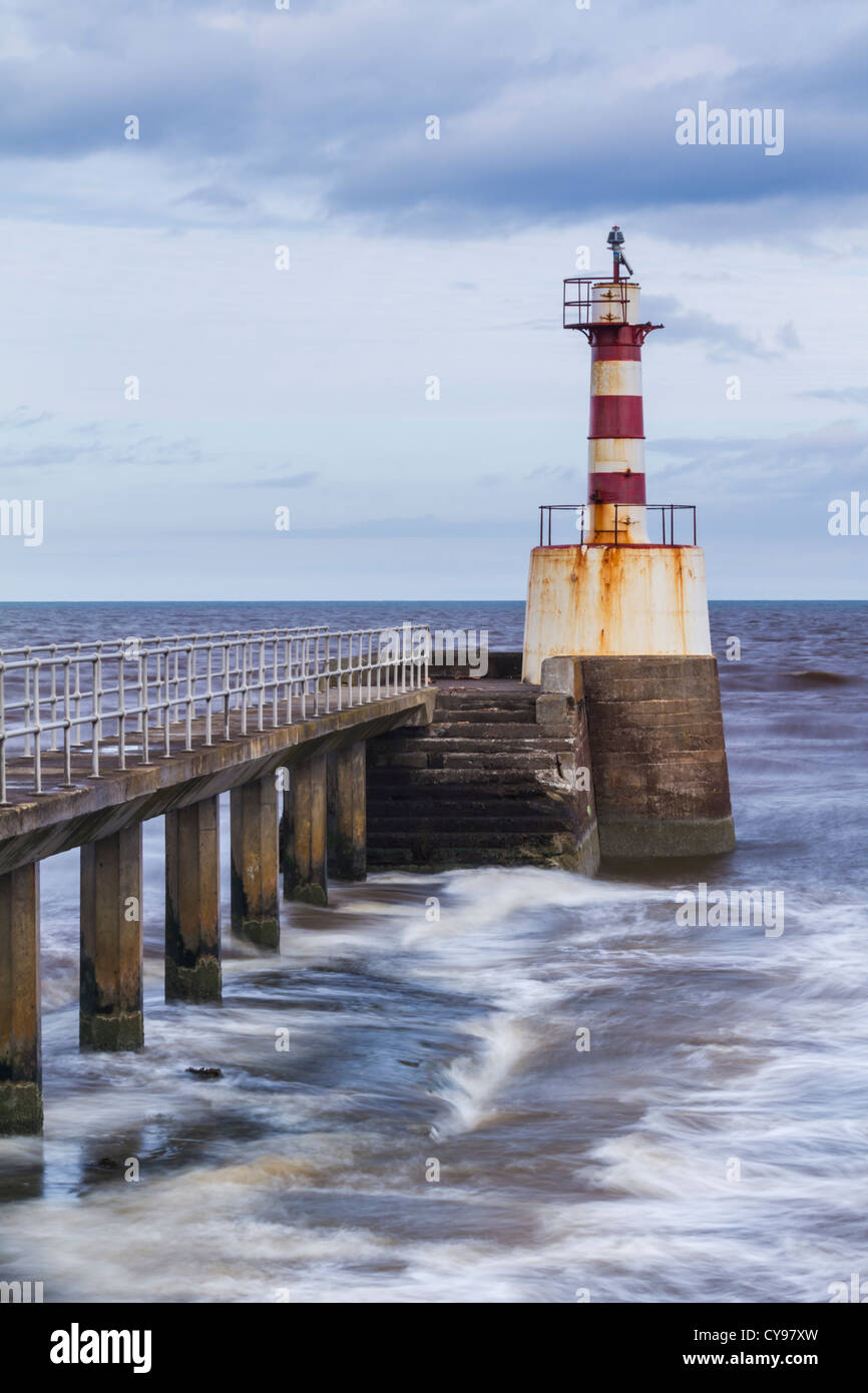 Amble harbour hi-res stock photography and images - Alamy