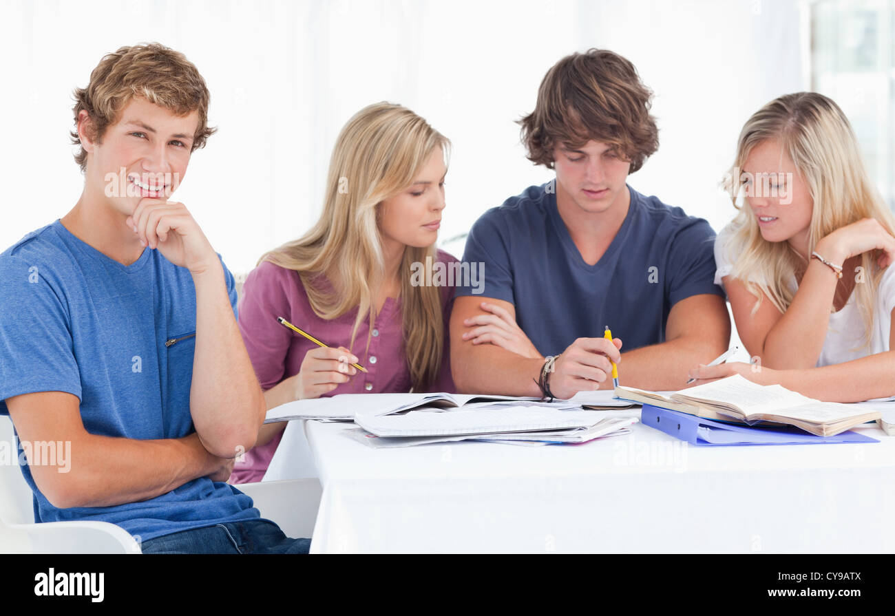 Students pose together in hi-res stock photography and images - Alamy
