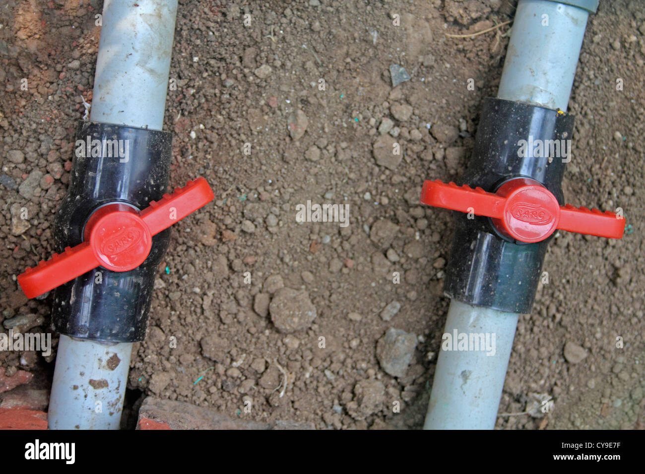 Plastic Tap Thread Water Plastic Tap Thread Water Stock Photo - Alamy