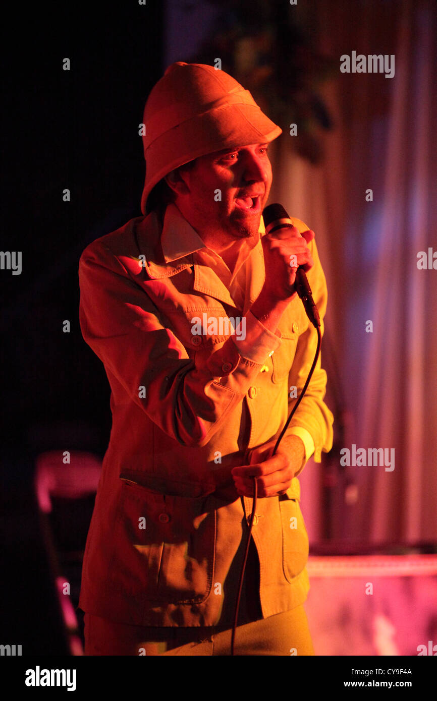 Professor elemental hi-res stock photography and images - Alamy