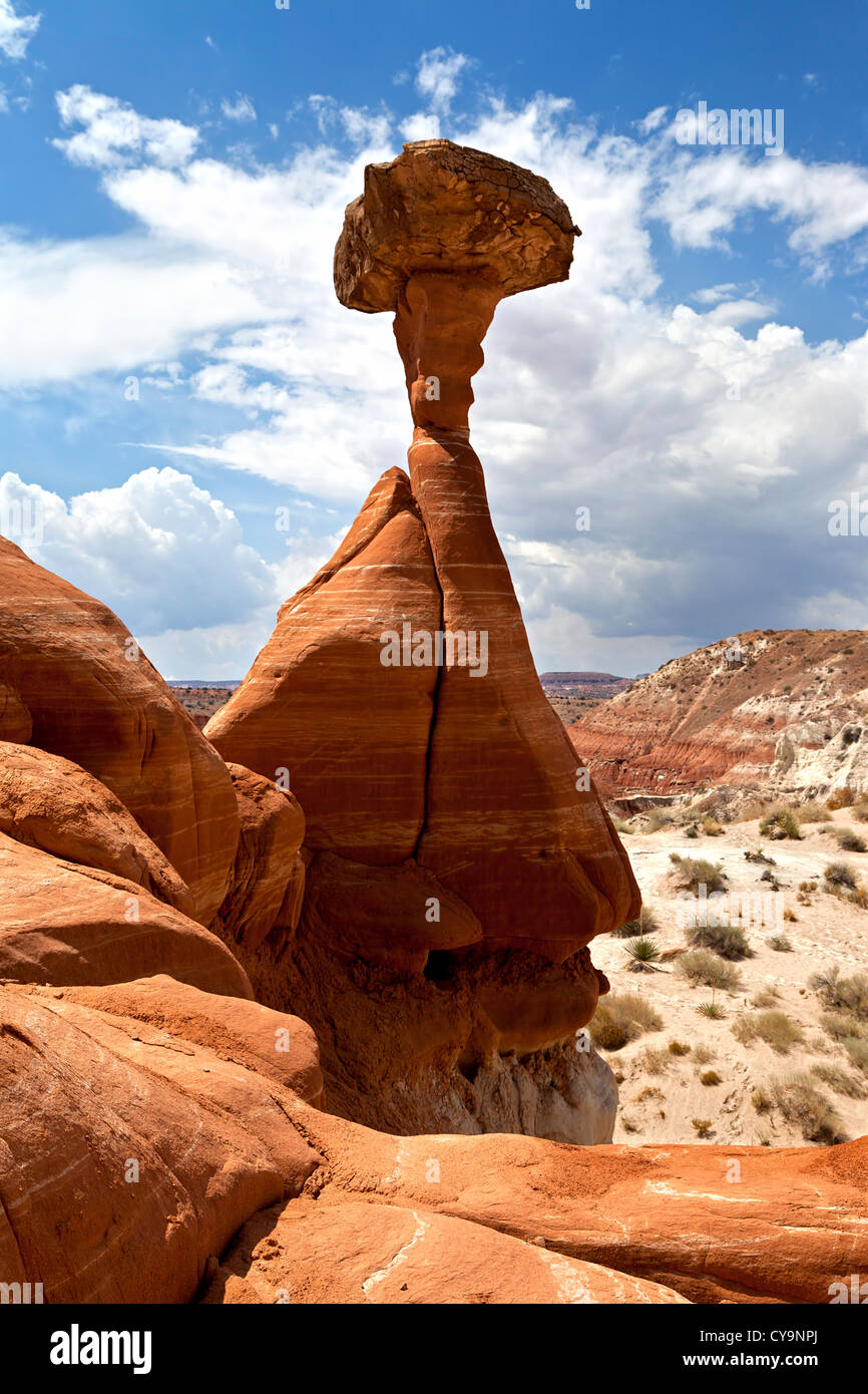 Toadstool hoodoo formation in Grand Staircase Escalante National ...