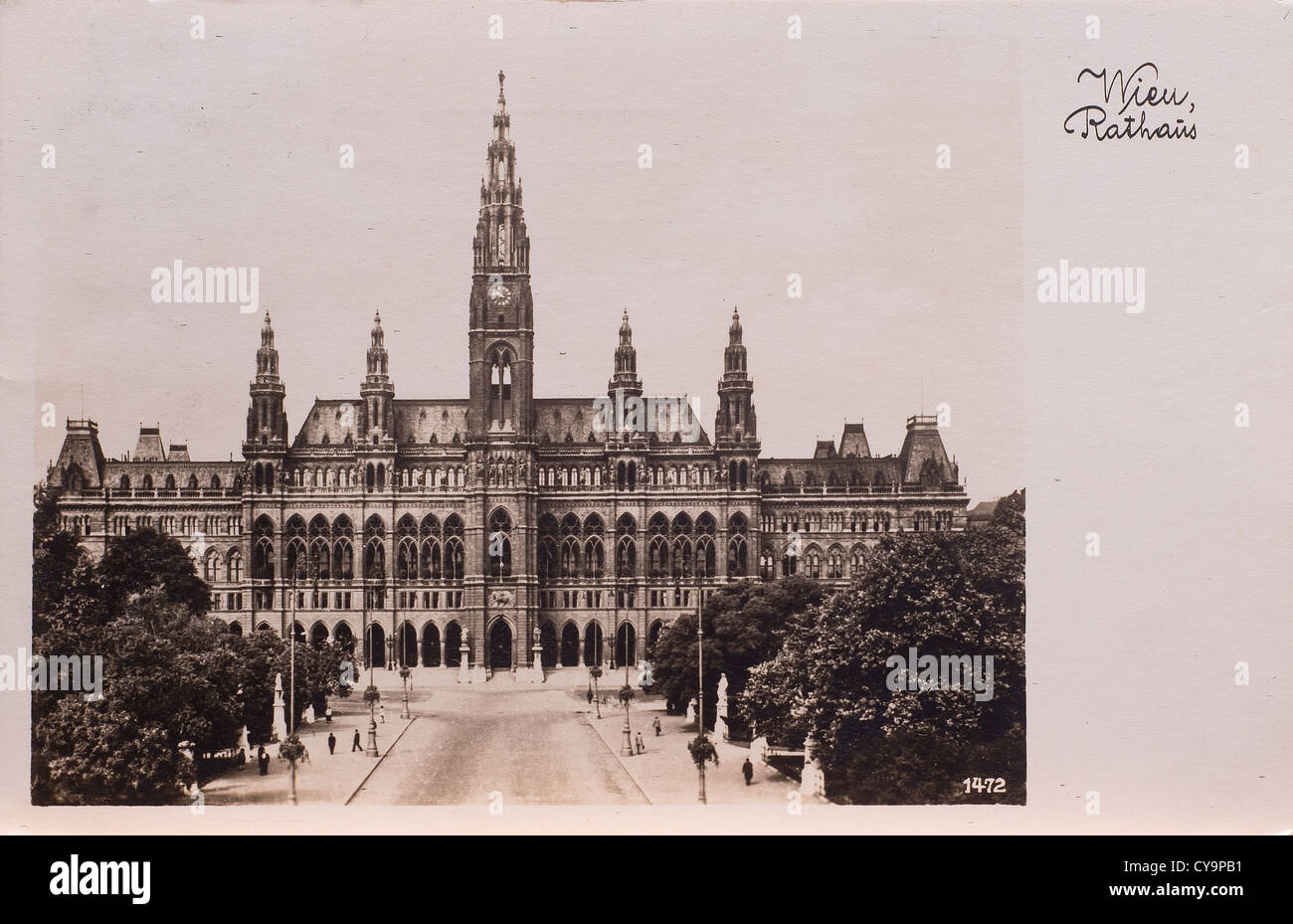 Old picture hall hi-res stock photography and images - Alamy