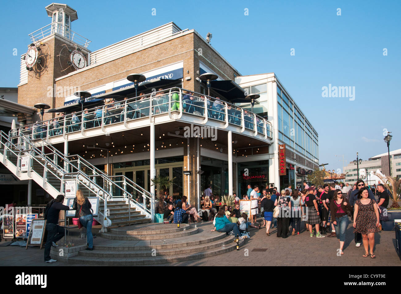 Wales, Cardiff Bay, redeveloped area of restaurants, bars, pubs and ...
