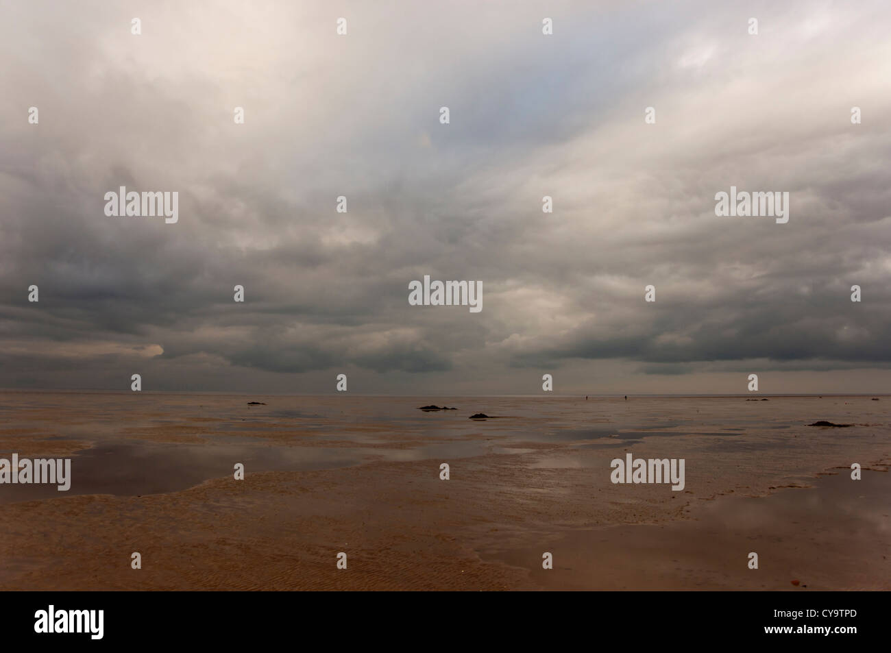Sand mud flats hi-res stock photography and images - Alamy