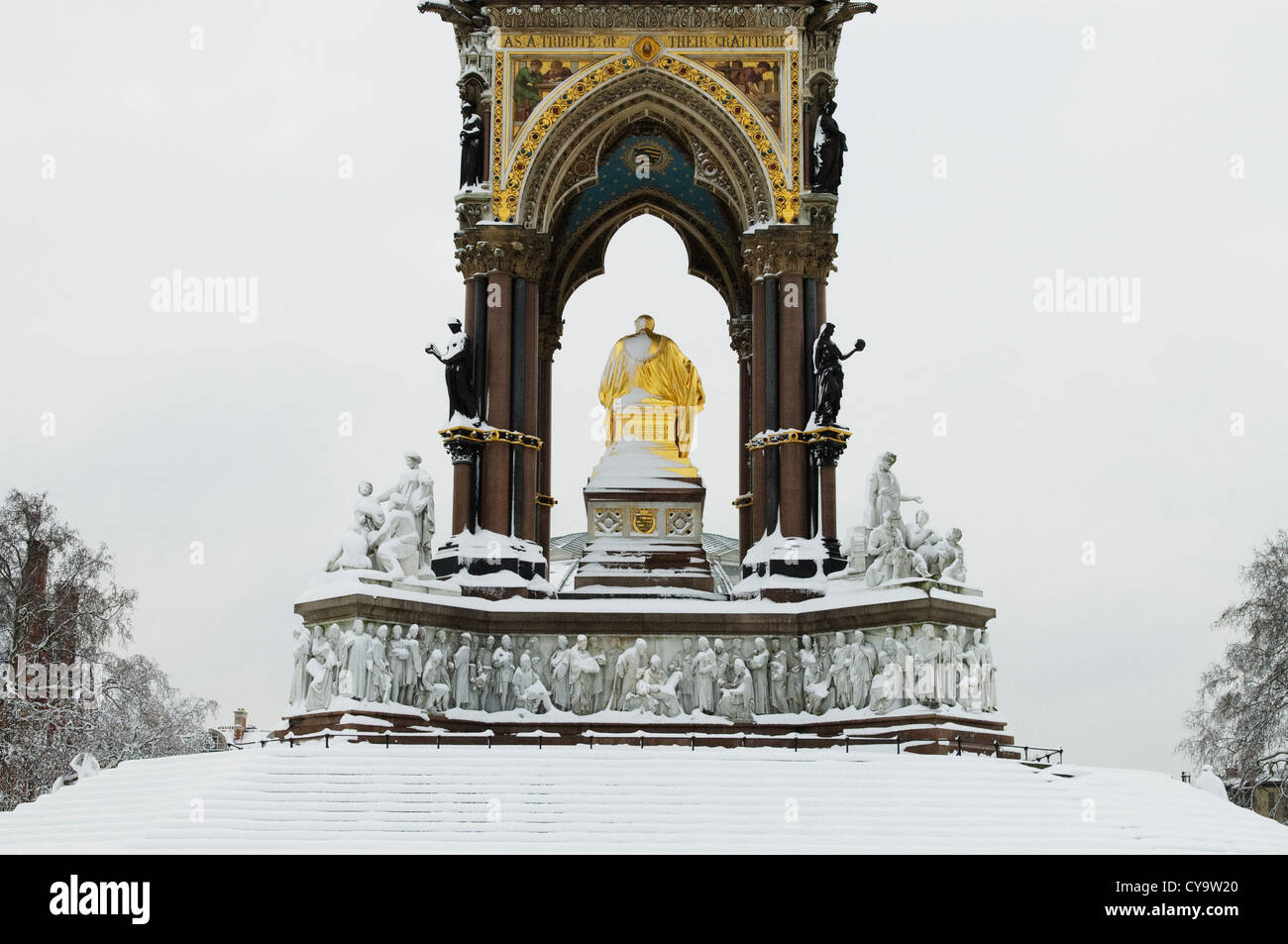 Albert Memorial in the snow Stock Photo - Alamy