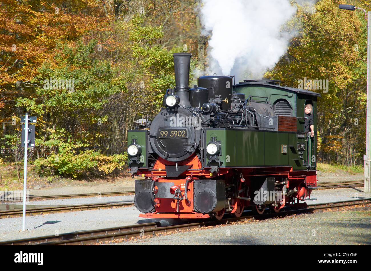 Harzer Schmalspurbahnen heritage steam train runs round at Eisfelder ...