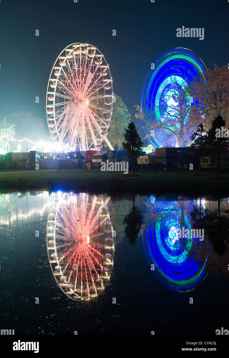 Two ferris wheels in amusement park hi-res stock photography and images ...