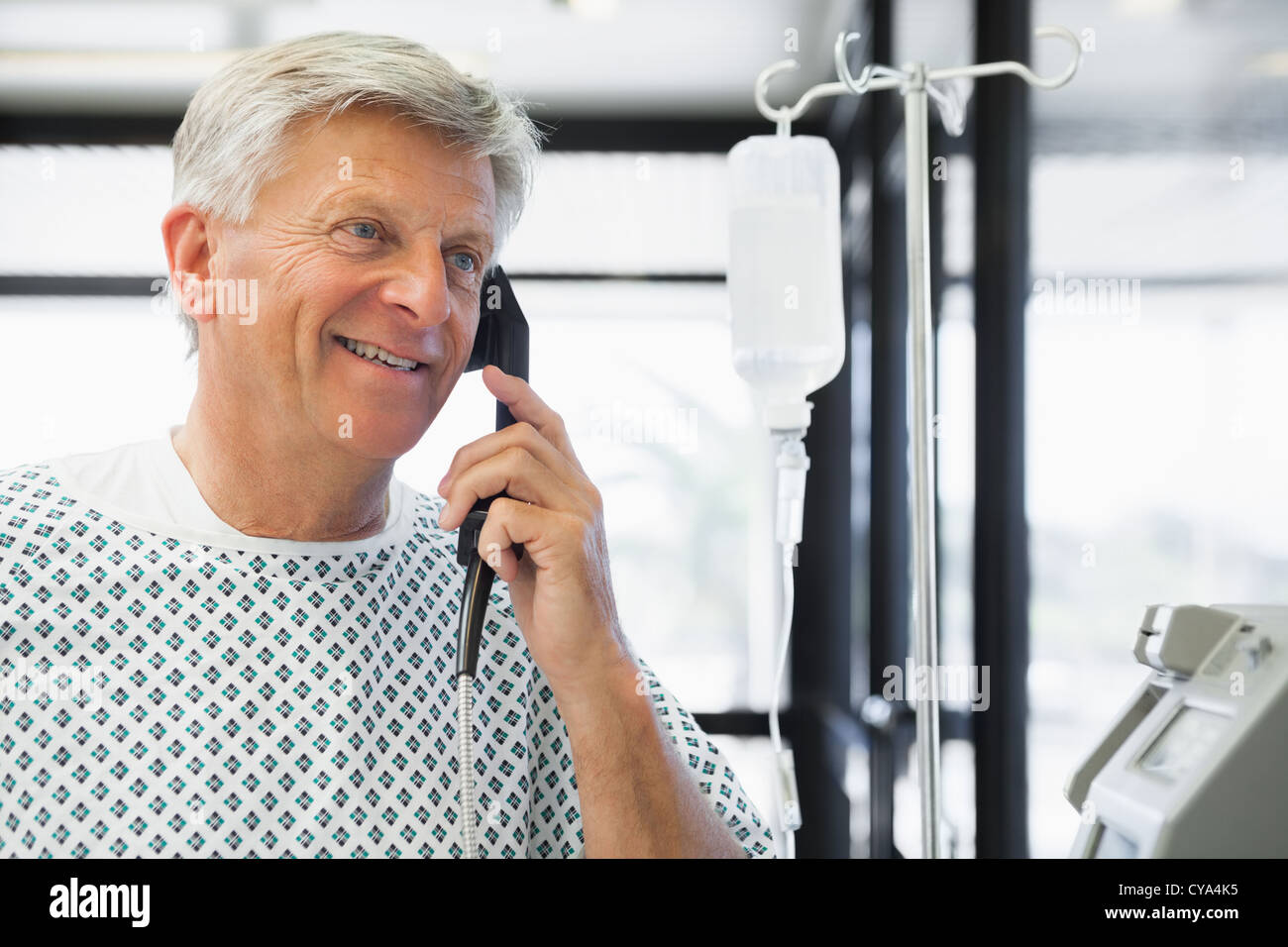 Man using payphone hi-res stock photography and images - Alamy