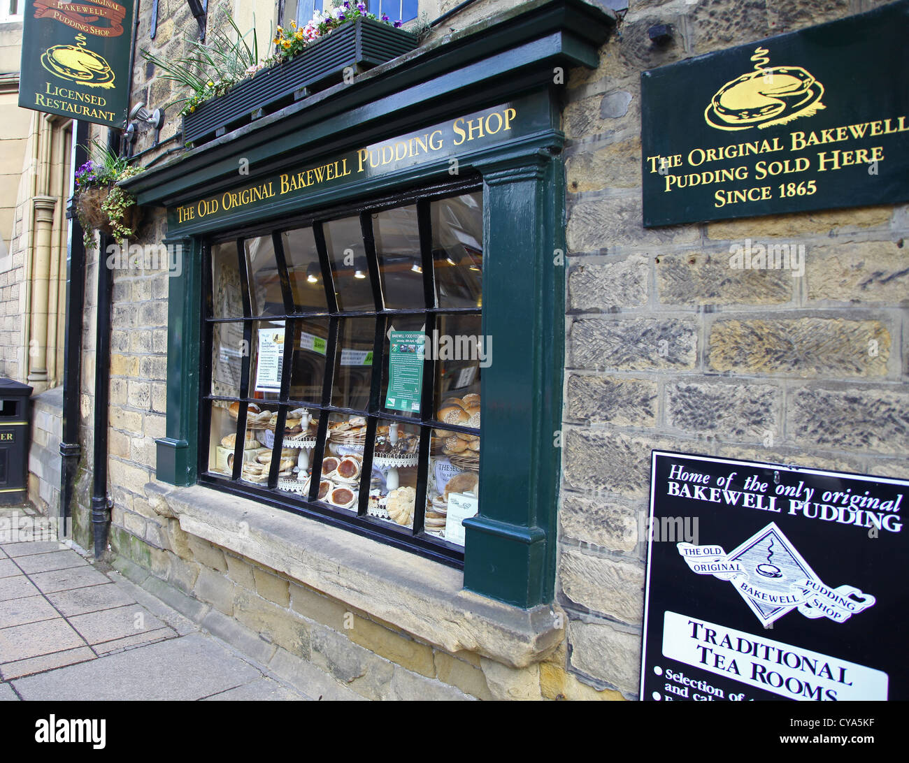 Bakewell puddings hi-res stock photography and images - Alamy