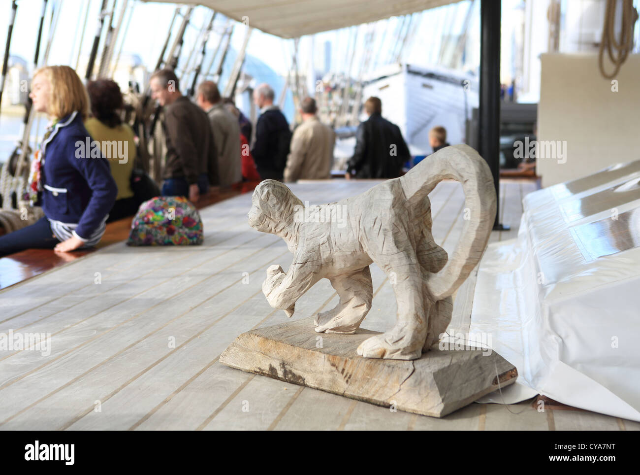 Clipper ship deck hi-res stock photography and images - Alamy