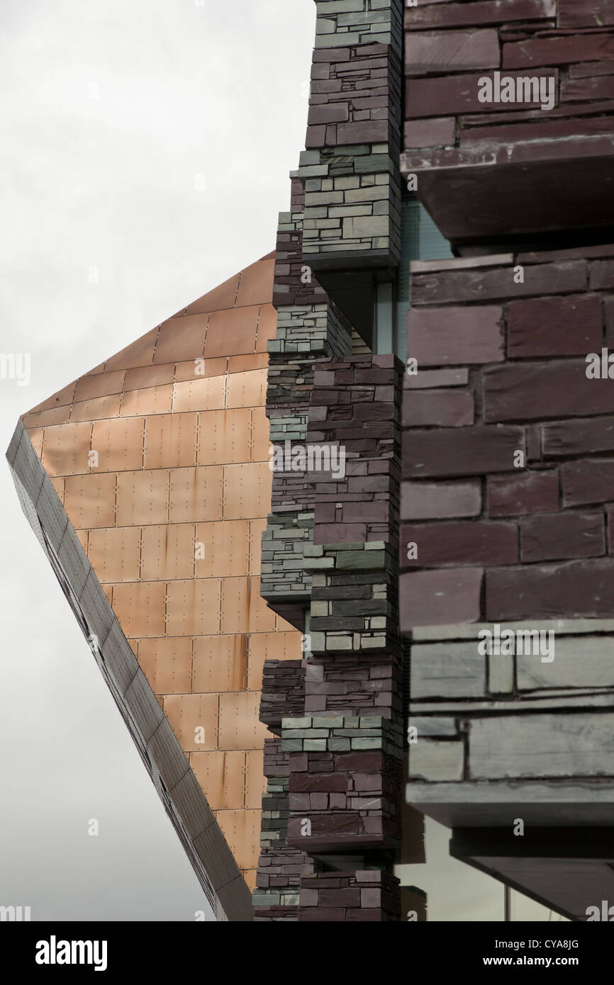 Millennium Centre, made from welsh slate,modern architecture, Cardiff ...