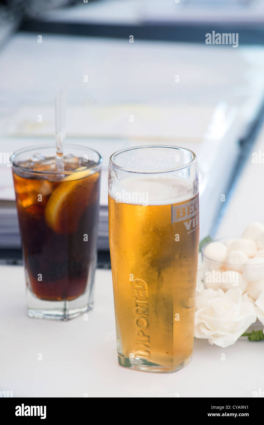 Coca cola glasses hi-res stock photography and images - Alamy