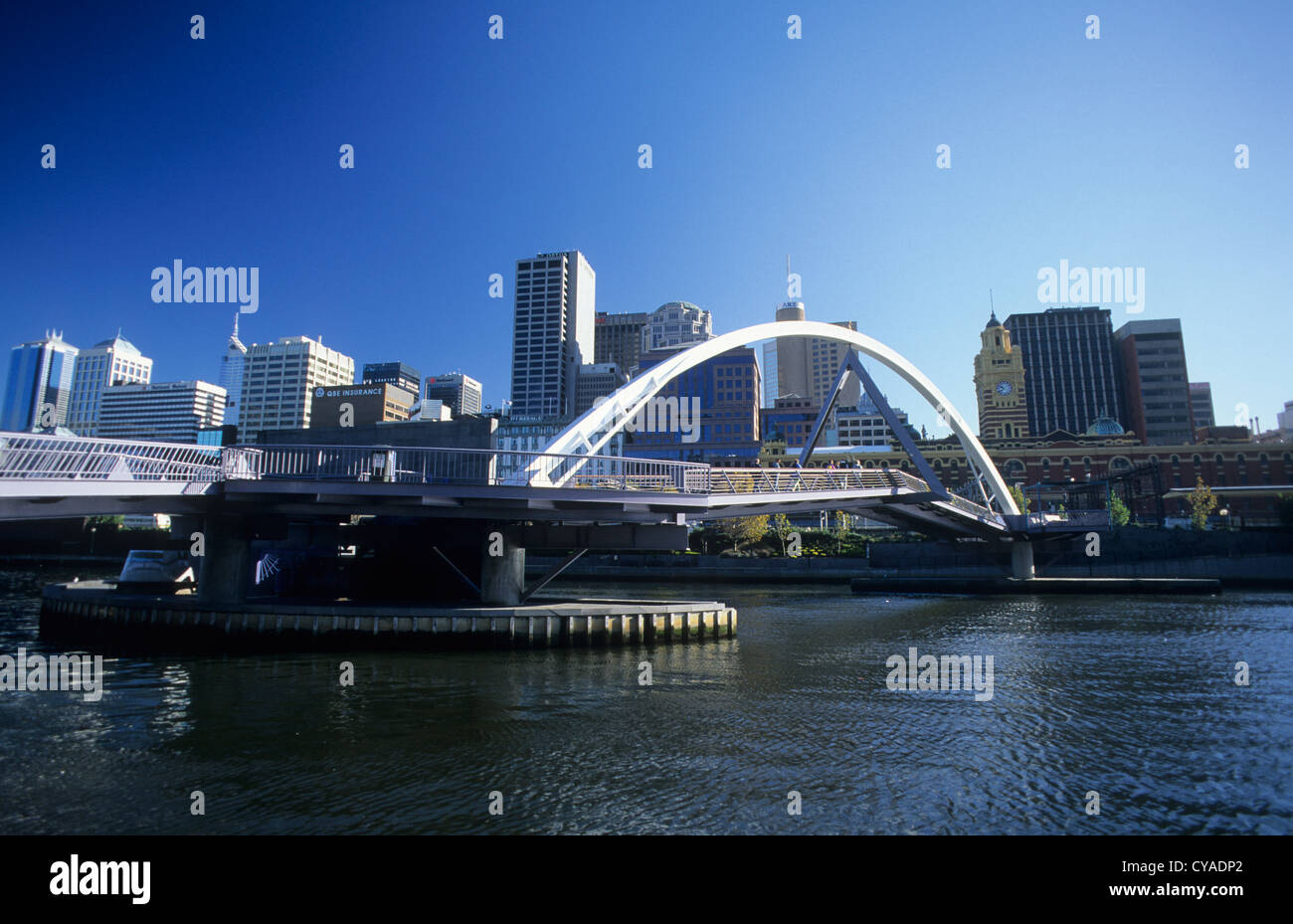 Australia, Melbourne, the city skyline and the river Yarra Stock Photo ...