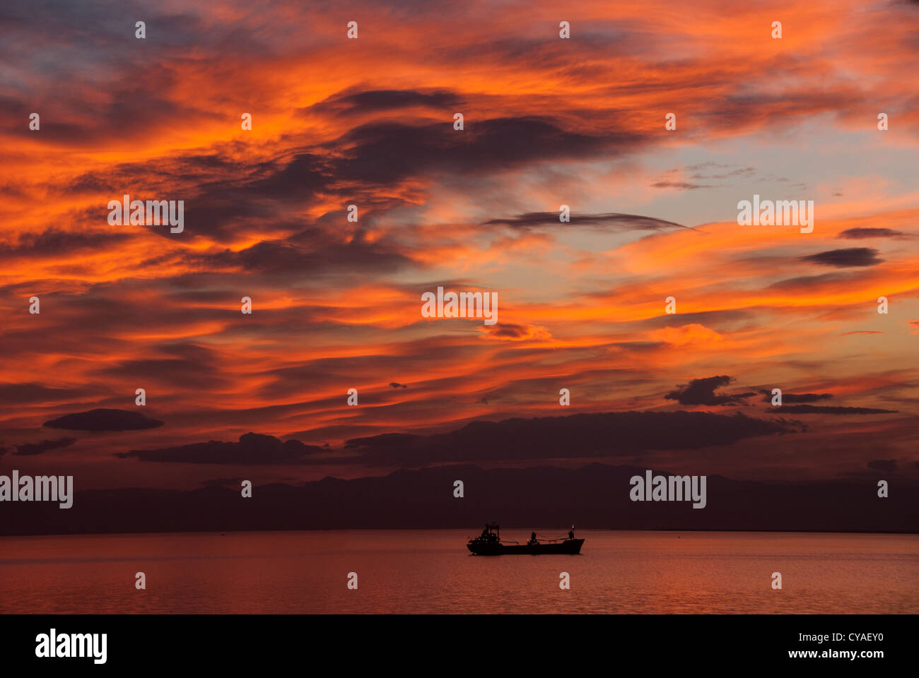 Spectacular sunset in the sea Stock Photo - Alamy