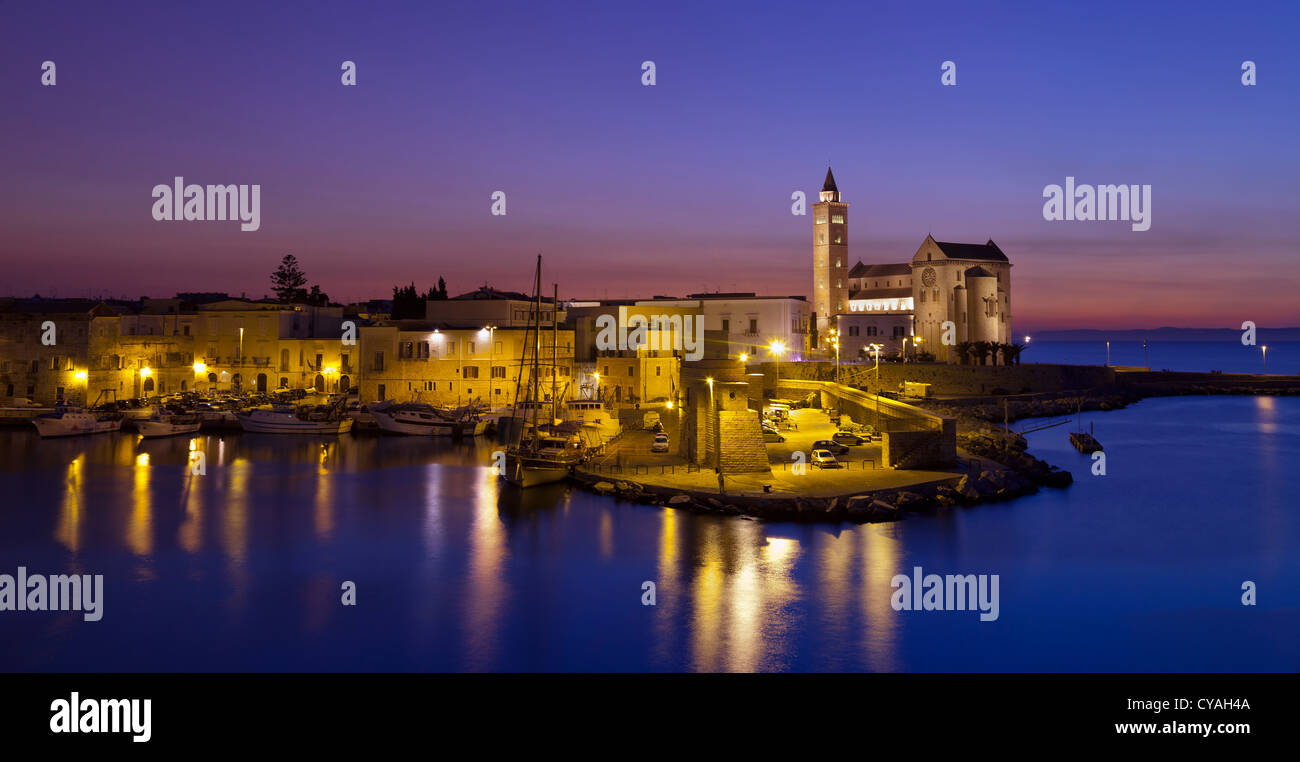 Cathedral of Trani (Apulia,Italy Stock Photo - Alamy
