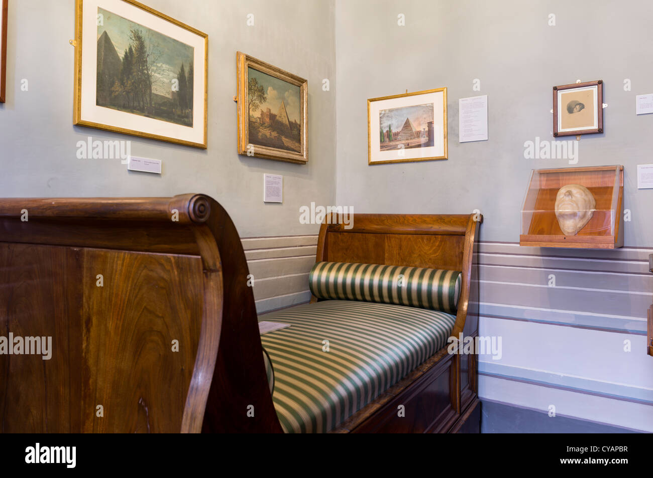 KEATS-SHELLEY MEMORIAL HOUSE, PIAZZA DI SPAGNA, ROME Stock Photo - Alamy